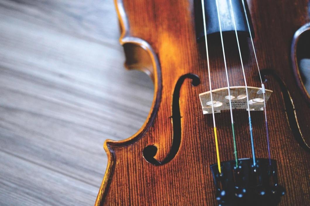 ¿Cómo Tocan los Violinistas en América? | Superprof
