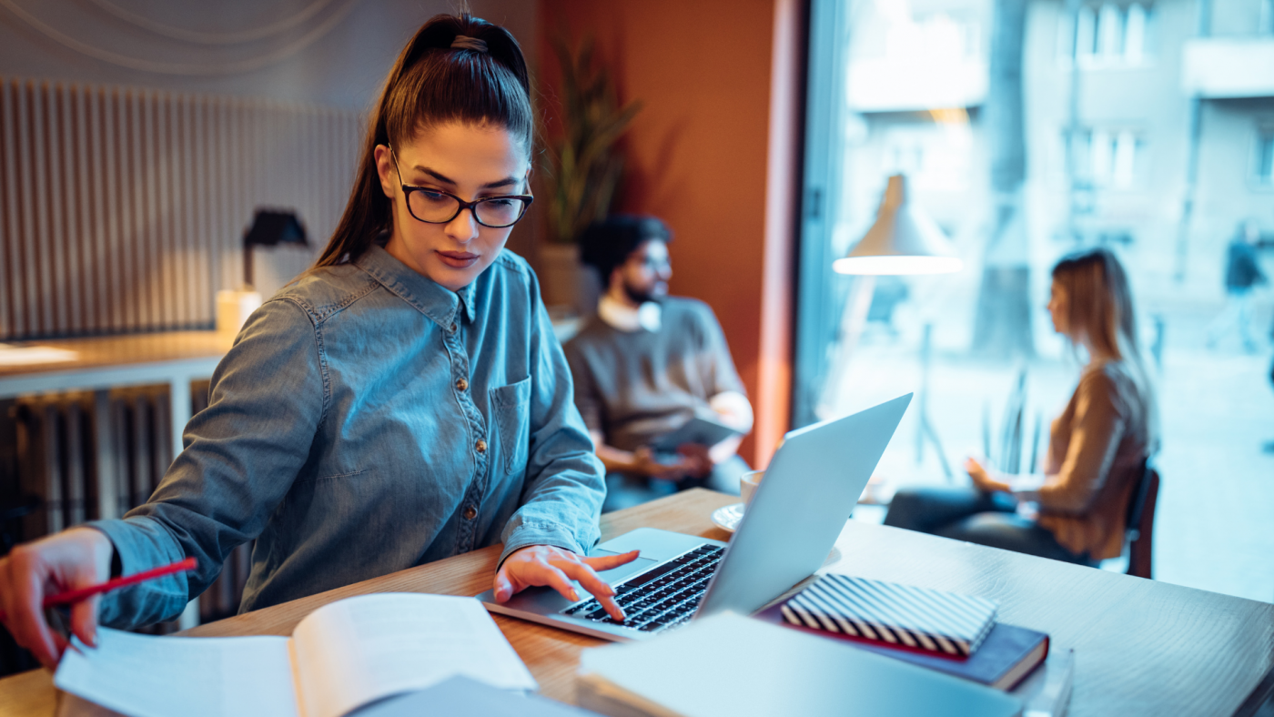 ¿Cuánto sale la carrera de Informática en Chile?